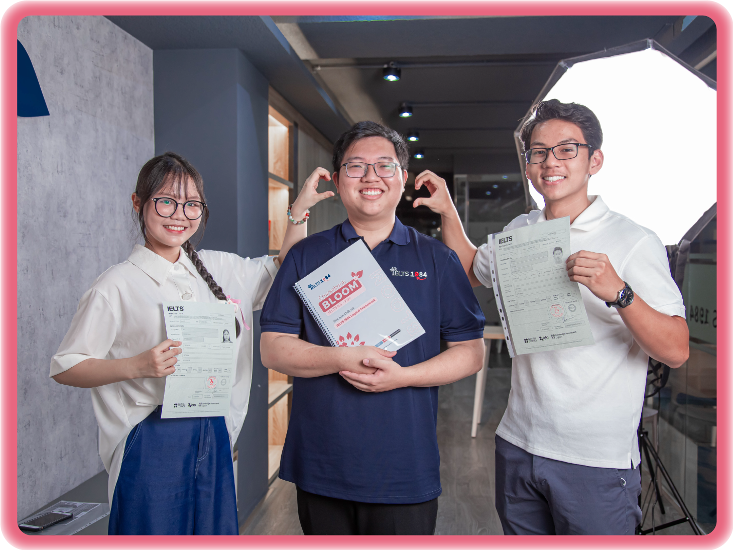 Bloom at IELTS 1984 - IELTS 1984 VN